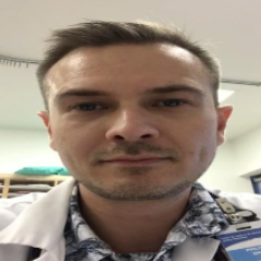 Dr. Philippe Smith on Listium