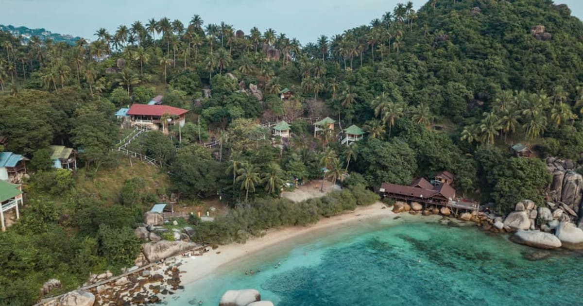 Koh Tao Beaches | Eoin & Aisling's Ultimate Travel Bucketlist