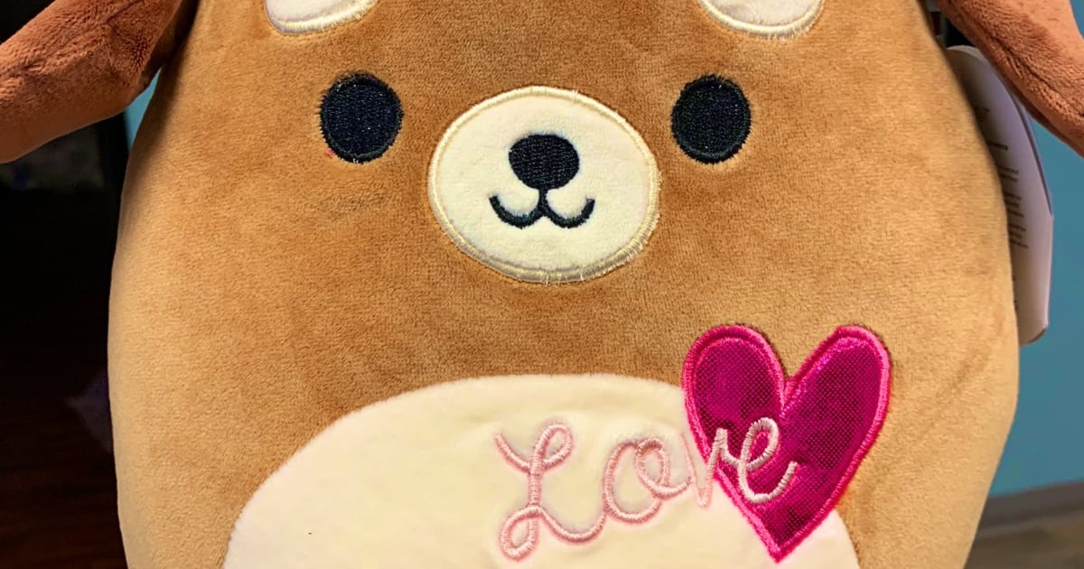 Duffy | The Ultimate Database of Squishmallow Dogs (100+)