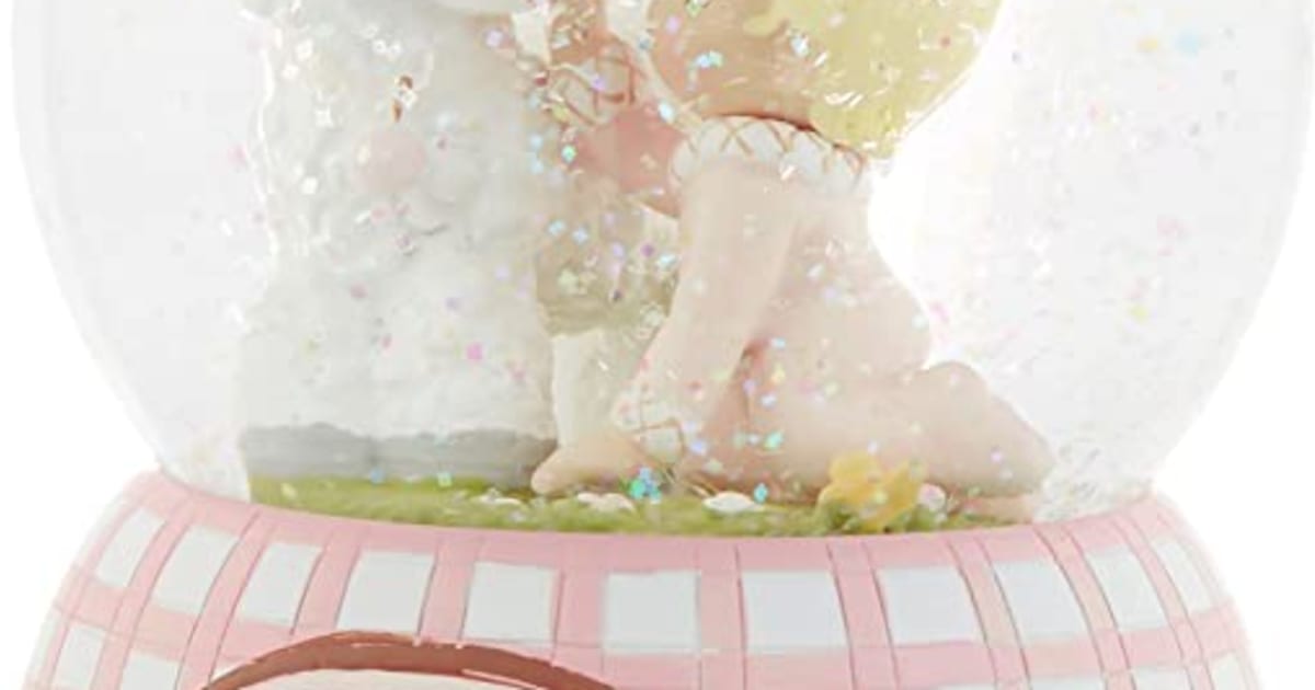 Jesus Loves Me, Snow Globe | Best Baptism (Christening) Gift Ideas For ...