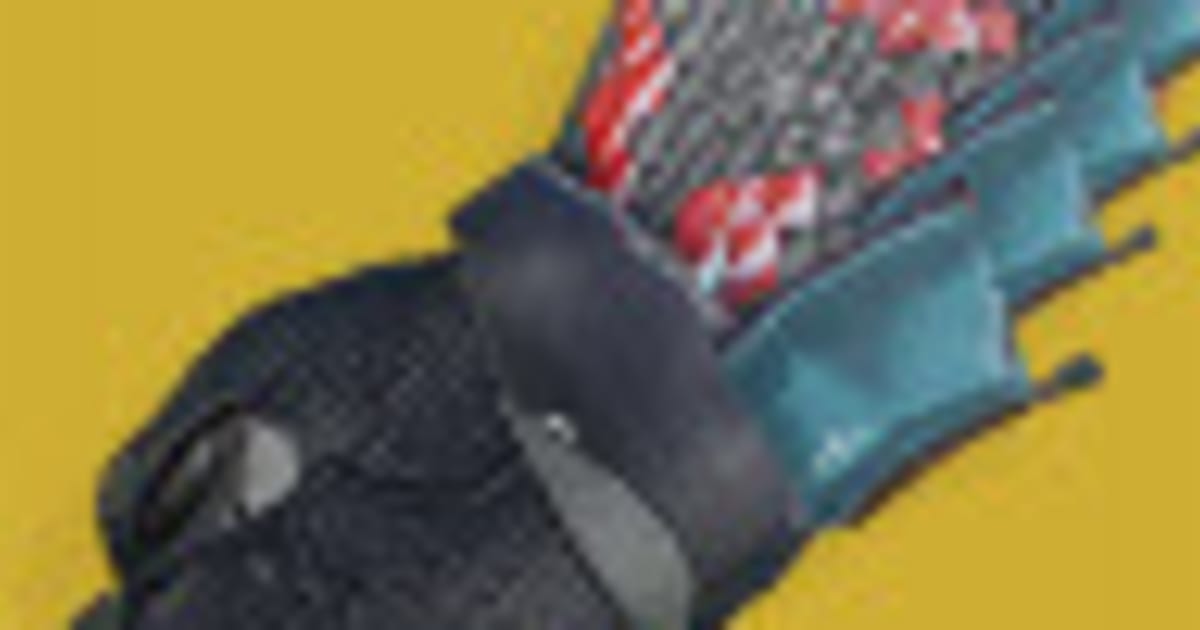 Karnstein Armlets | Destiny 2: All Exotic Armours List