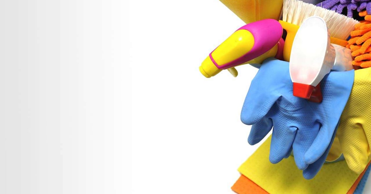 Mop Floor and vaccum mats | House Cleaning Checklist