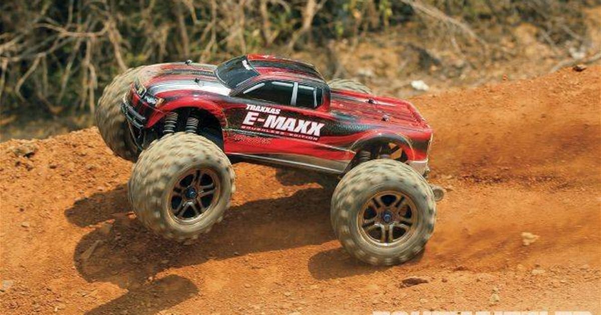 Traxxas The Stampede | List of Best Electric Remote Controlled Cars