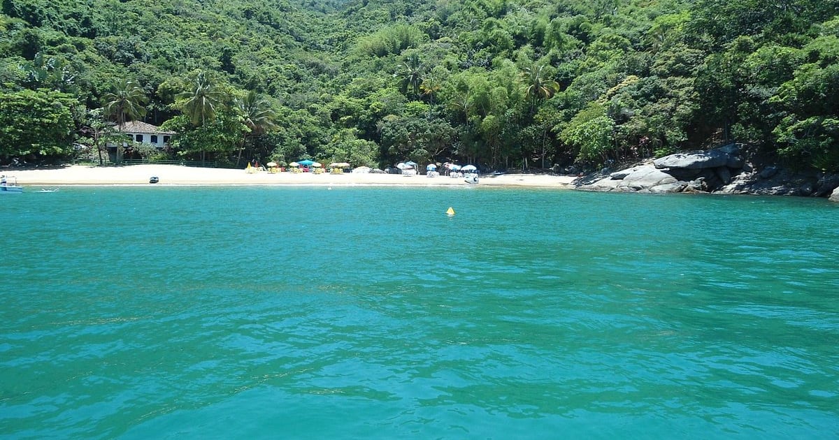 Praia da Fome | The Best Beaches in Brazil - by Swedish Gringo