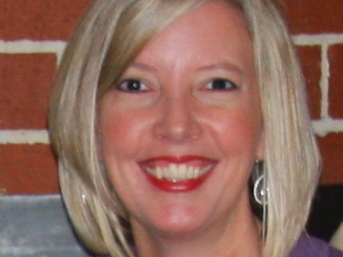 Renee Curtis | Wedding Day Roles