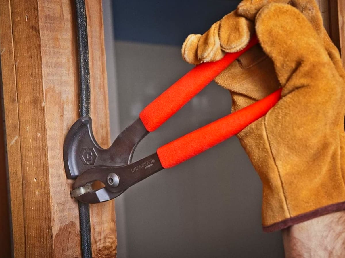 Gooseneck Wrecking Bar PRO - Best nail puller by @theHappyCrafts - Listium