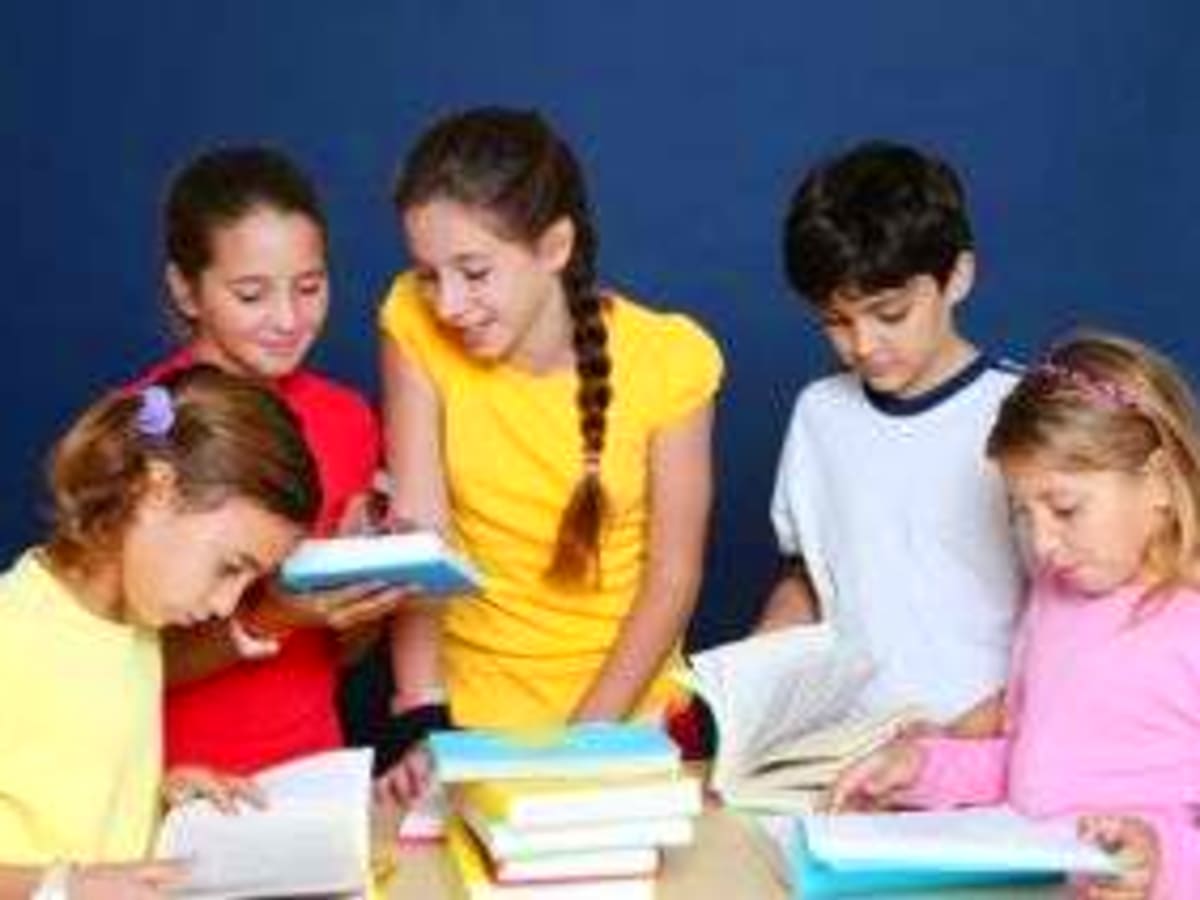 Classroom Book Log by @nalandar