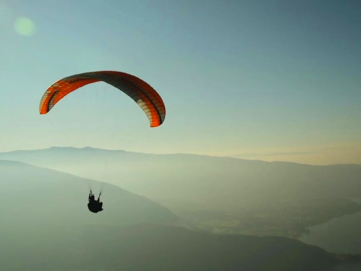 Best High-Altitude Altimeters for Paragliding by @TechGadgetArena