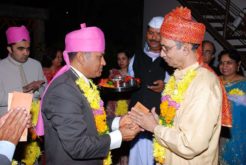 Prepare a list of assignments for your bridal party and family members | Checklist for an Indian ...